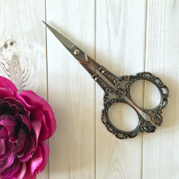 10 Essential Crochet Tools - Weekend Crochet • Green Fox Farms Designs