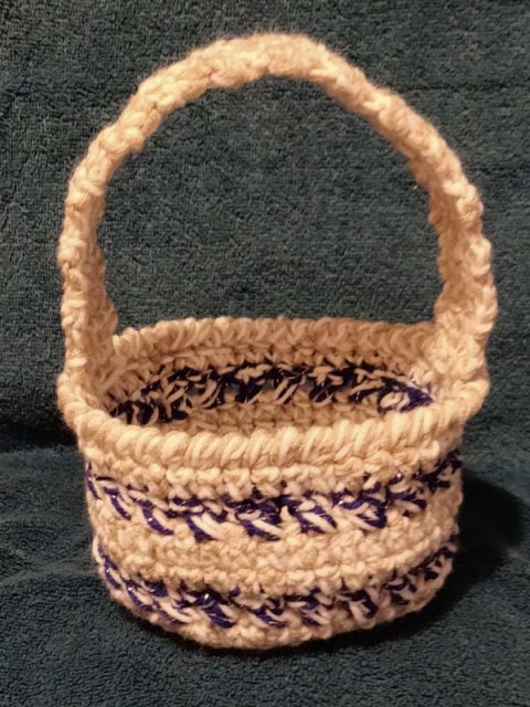 Hopscotch Easter Baskets • Green Fox Farms Designs