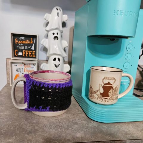 Hopscotch Coffee Cup Cozy • Green Fox Farms Designs