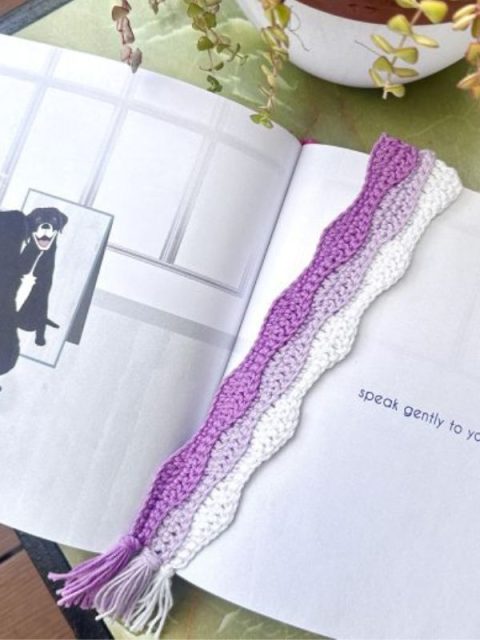 Gorgeous Crochet Patterns For Book Lovers - To Make & Gift! • Green Fox ...